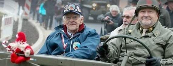 The Christmas story of 'American St. Nick' - once stationed in Tenby ...