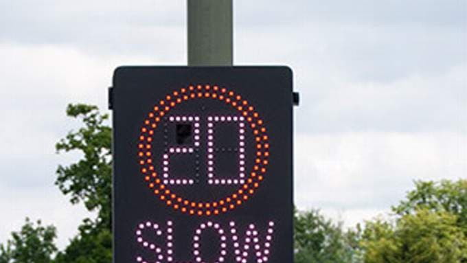 New ‘roving speed sign’ to be considered by community council ...