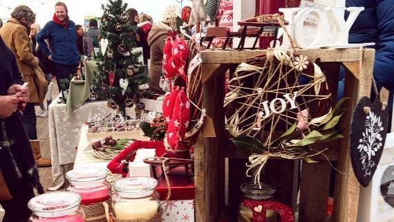Pembroke Country Market and Christmas Markets at the Town Hall ...