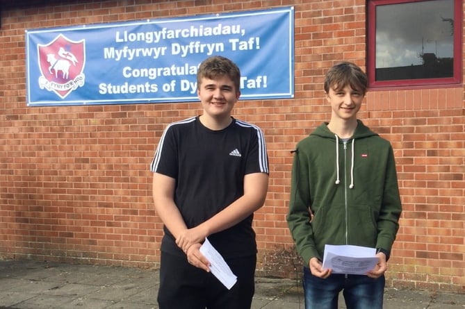 Dyffryn Taf School celebrates GCSE success | narberth-and-whitland ...