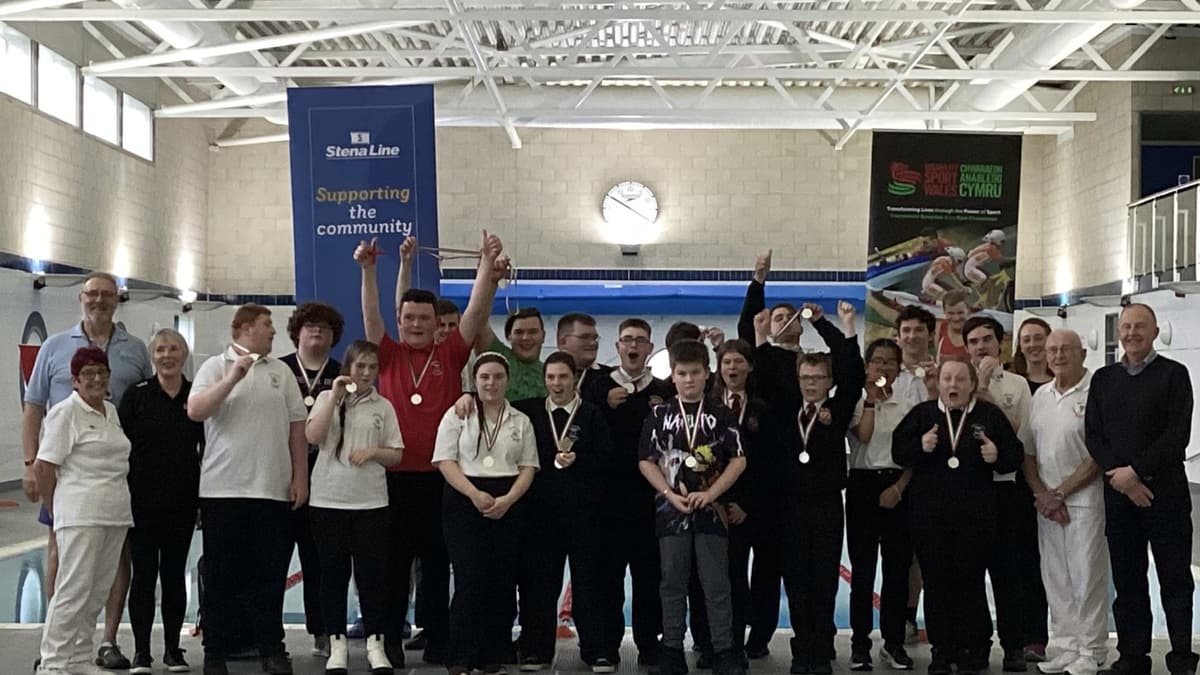 Pembrokeshire Schools Disability Swimming Gala makes a splash ...