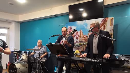 Tenby Jazz Returns: Dave Cottle Trio Relaunches Series | narberth-and ...